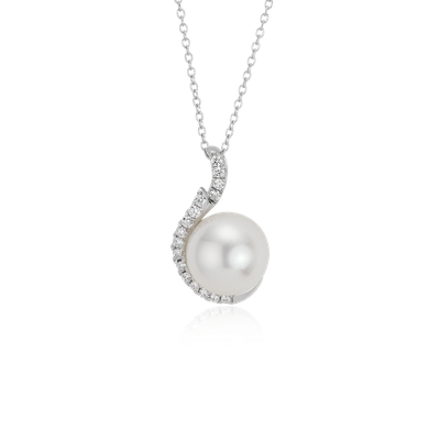 White South Sea Cultured Pearl And Diamond Pendant In 18k White Gold